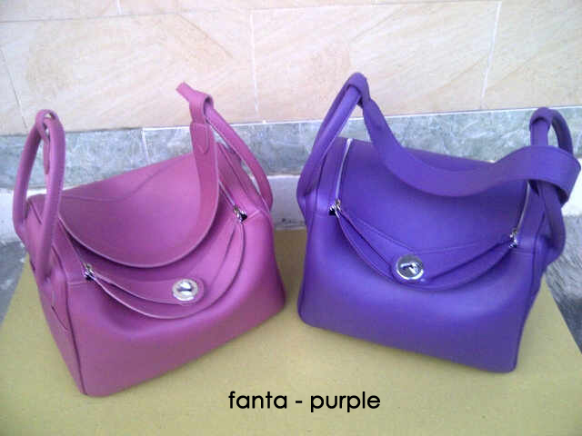 Molly's Trolley: Hermes Lindy